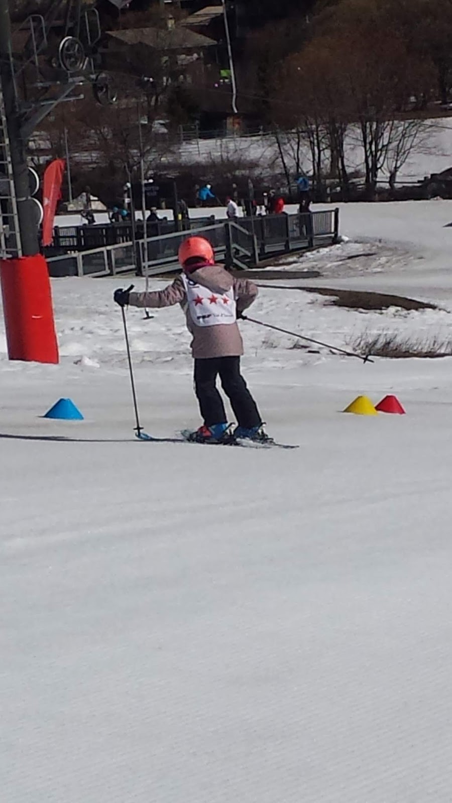 Glisse avec plaisir: 3/3 Milo, Laurence, Hugo & Moritz