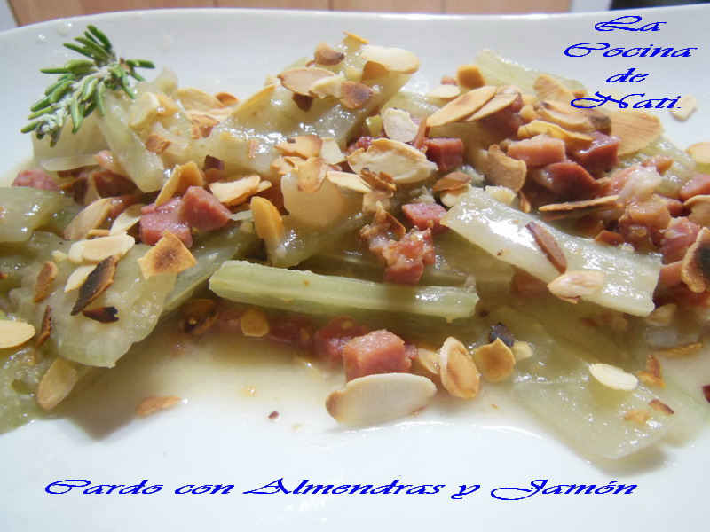 La Cocina de Nati.: CARDO CON ALMENDRAS Y JAMÓN.