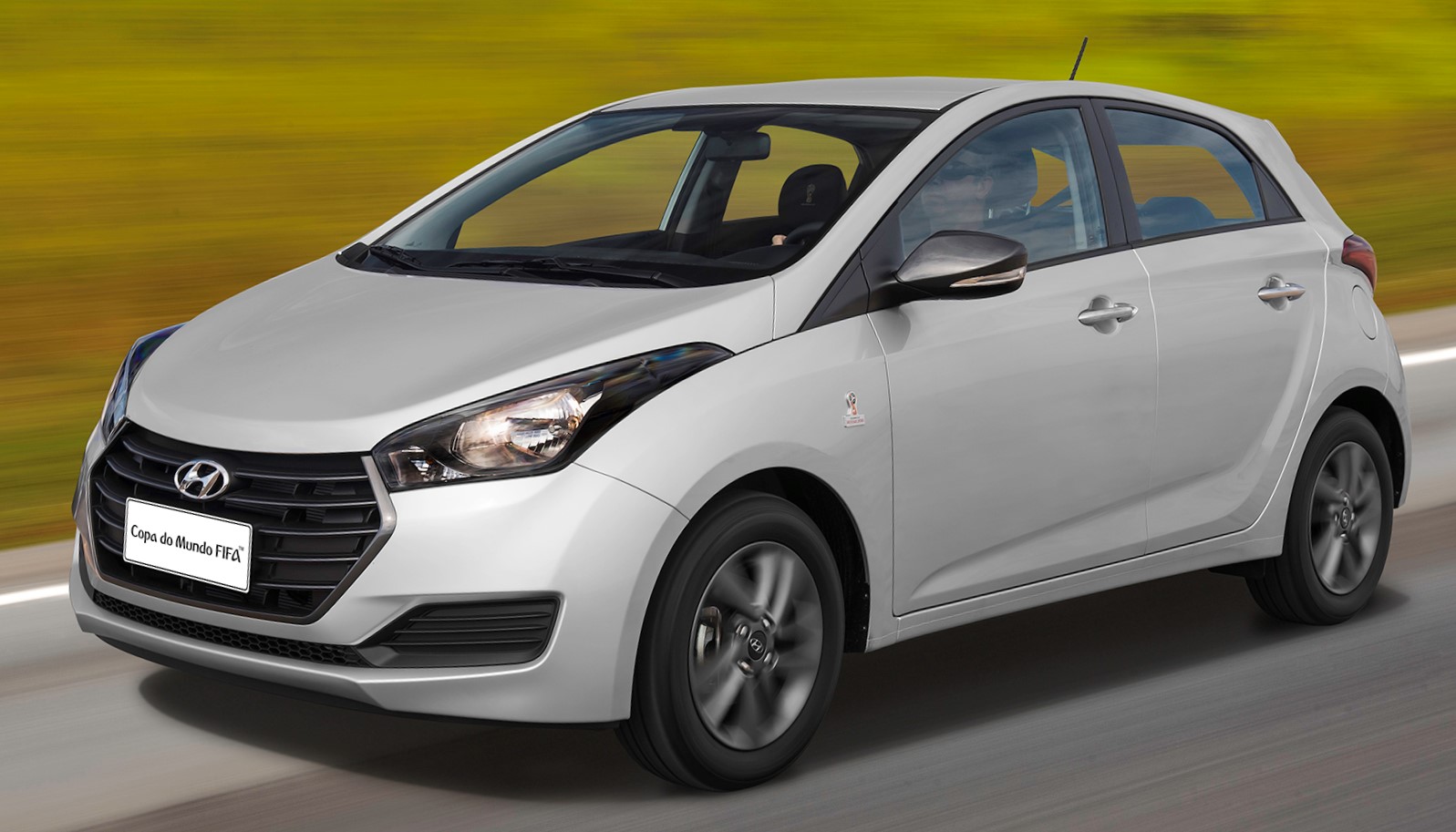 Hyundai HB20, hatch e sedan, estreiam série Copa do Mundo 2018