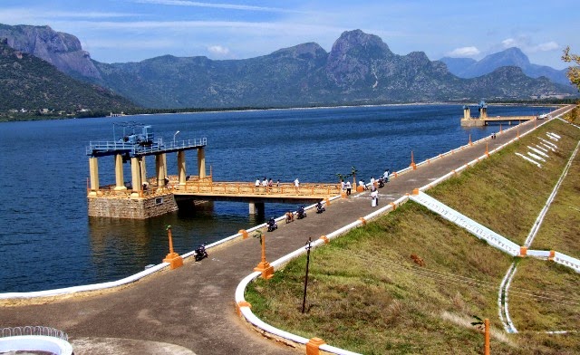 Tamilnadu Tourism: Thirumoorthy Dam, Thirumoorthy Hills, Udumalaipettai ...