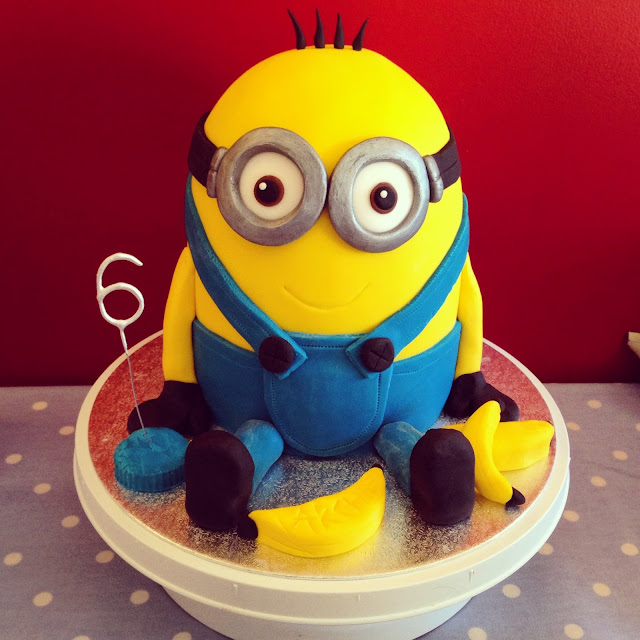 Sugar Rushed: Minion Cake #tutorial