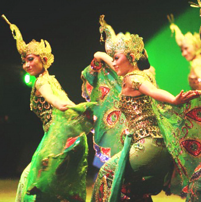 Gerak Dasar Tari Merak – Beinyu.com