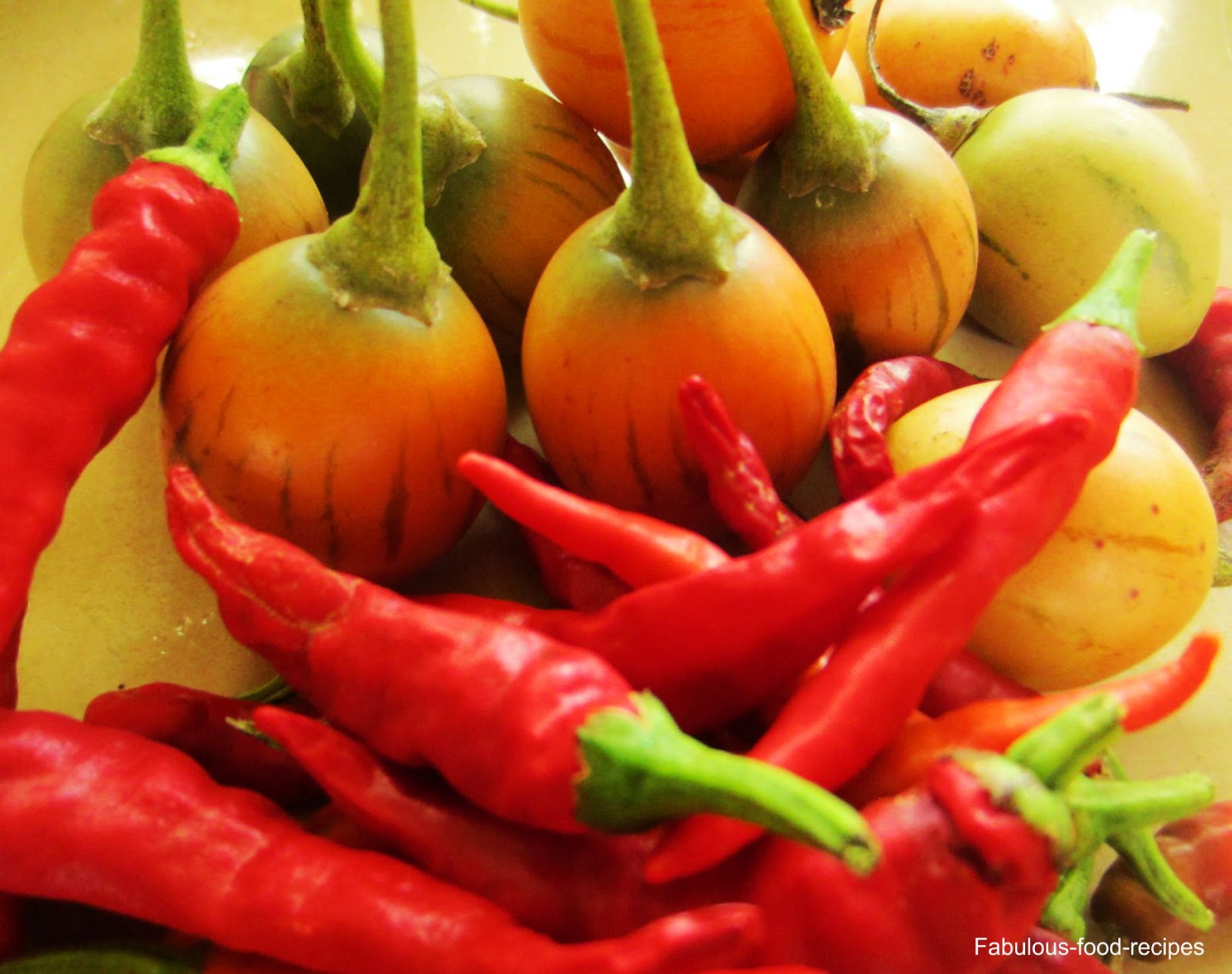 Fabulous Food Recipes: Chilli Tamarillo Jam