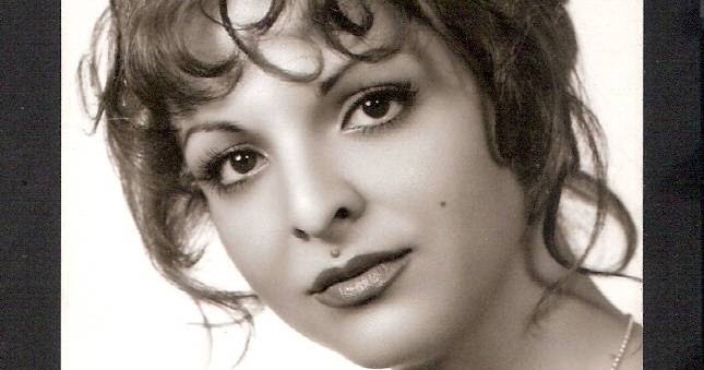 Turk Pop Music Woman Vocals: Azize Gencebay