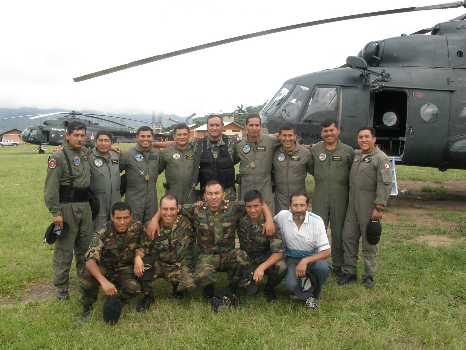 Nuestro Ejército en video: En el Vrae las operaciones continuan en vías ...
