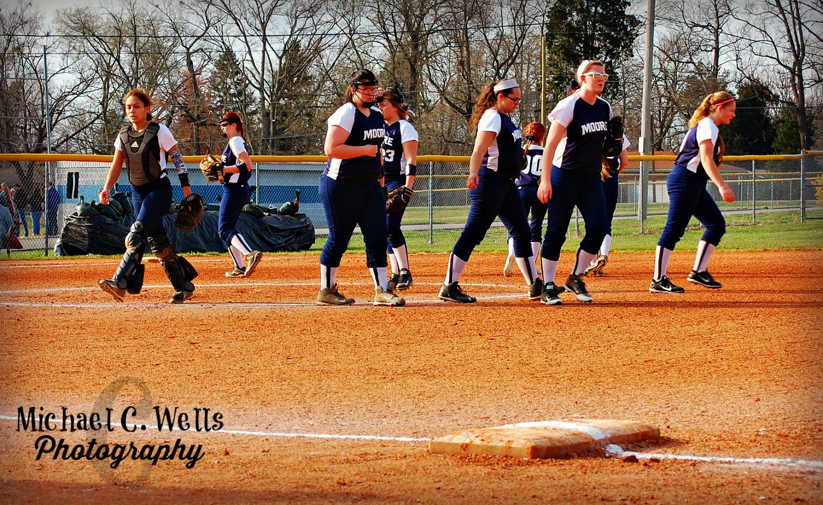 Fairdale Bulldogs 17 - Moore Mustangs 1