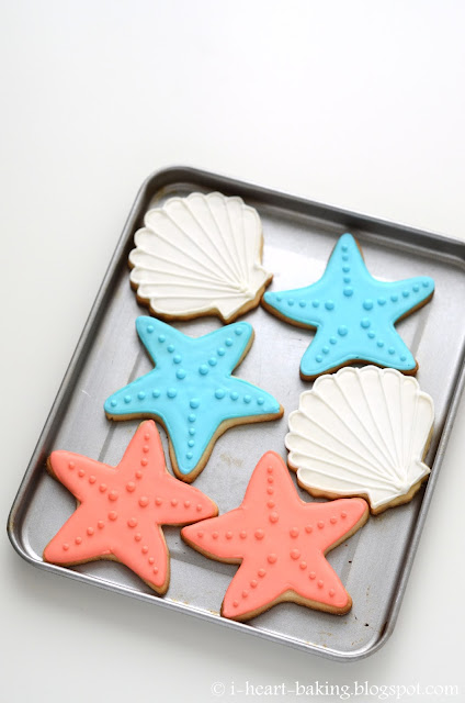 i heart baking!: seashell, starfish, and seahorse cookies