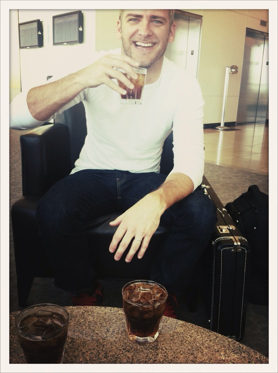 Bush-Gavin Rossdale 2012: Photo from twitter: Corey Britz - Breakfast ...