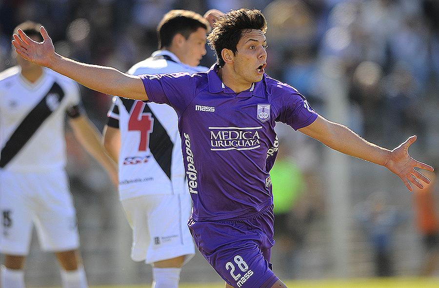 Fútbol Mundial Kits - Uruguay: Defensor Sporting - 2015/2016 (home y away)