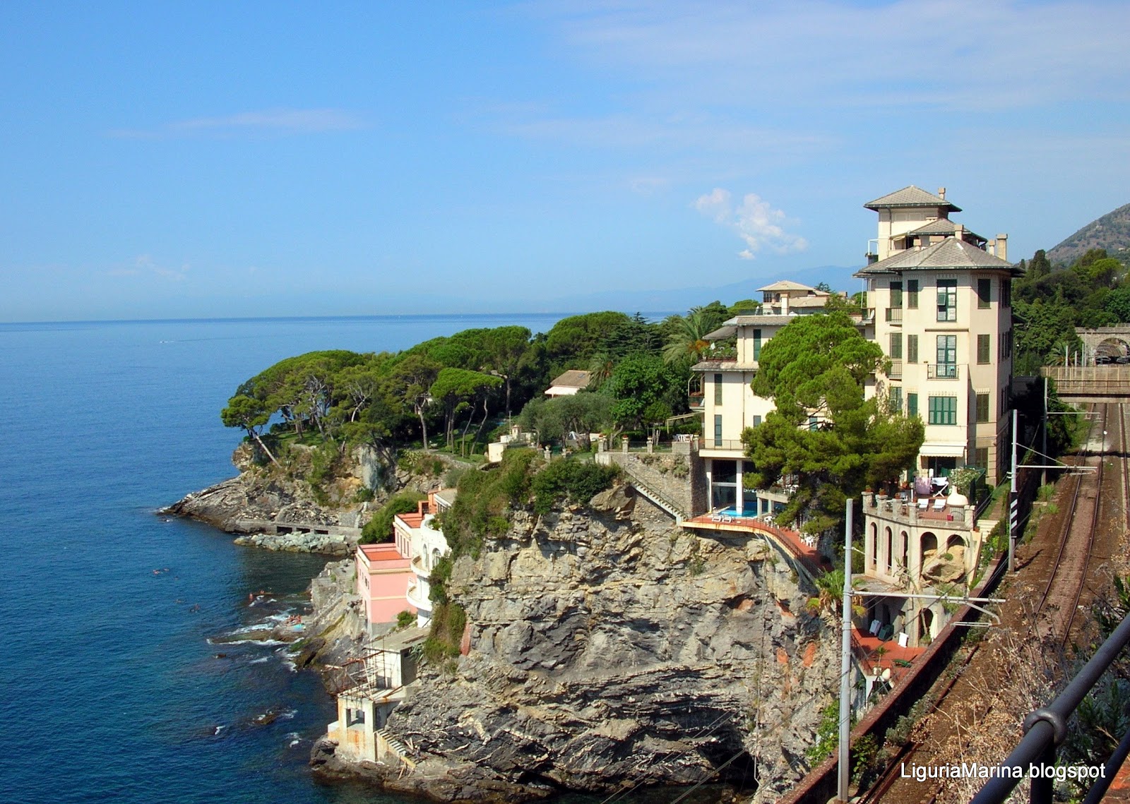LiguriaMarina: Quarto dei Mille, Nervi e Pieve Ligure