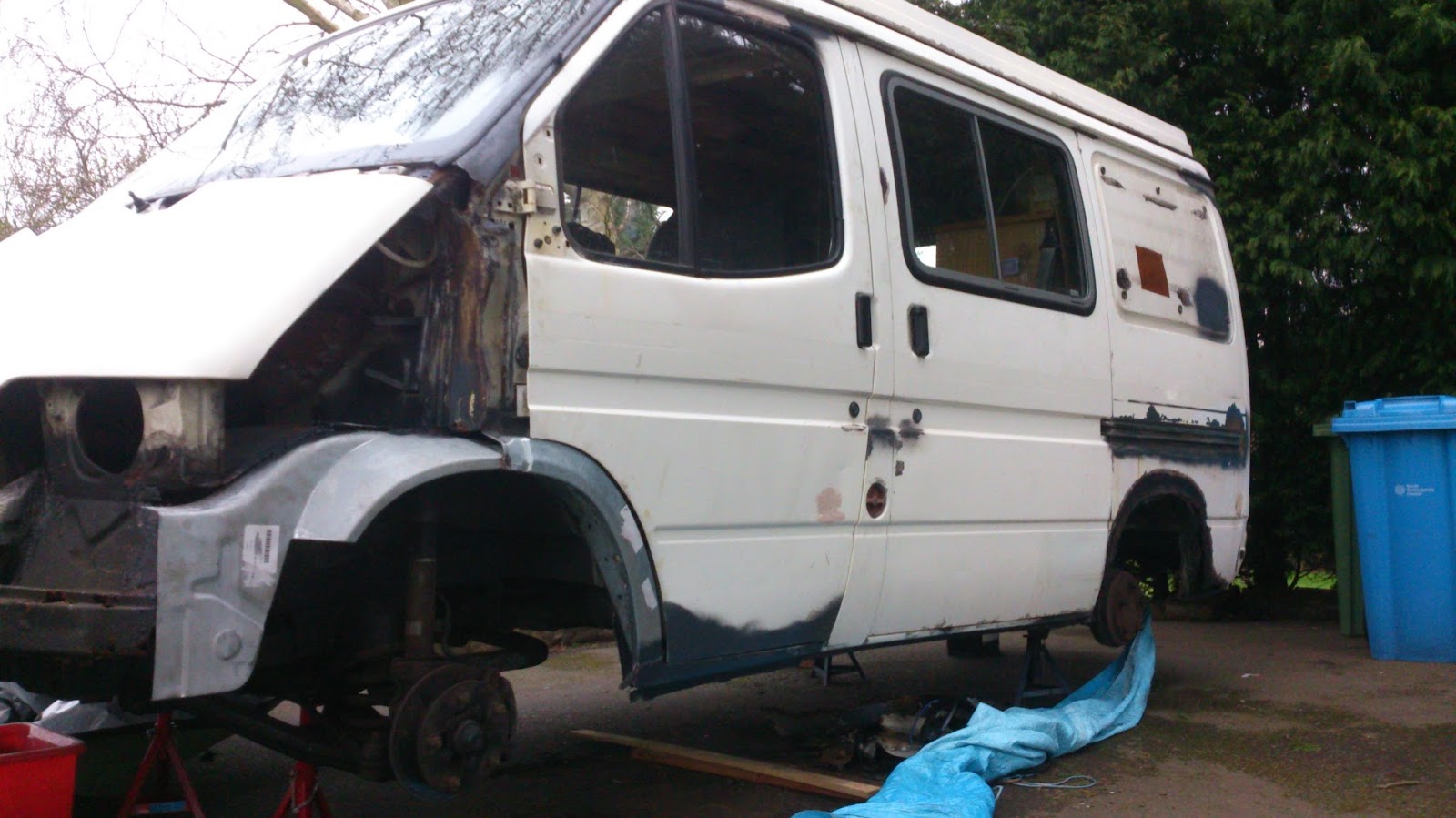 Ford Frisky Diaries: Van Restoration