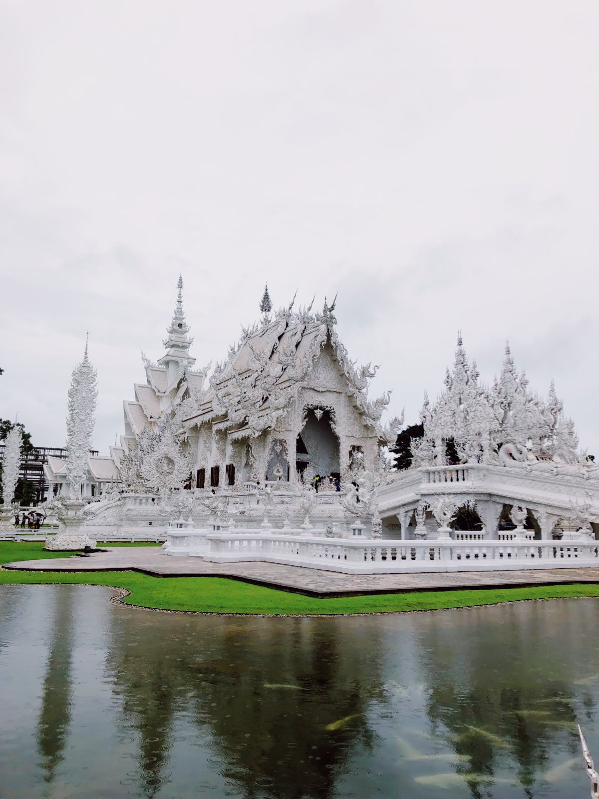 Baylor in Thailand: Thai Pit Stops aka Temple Tour