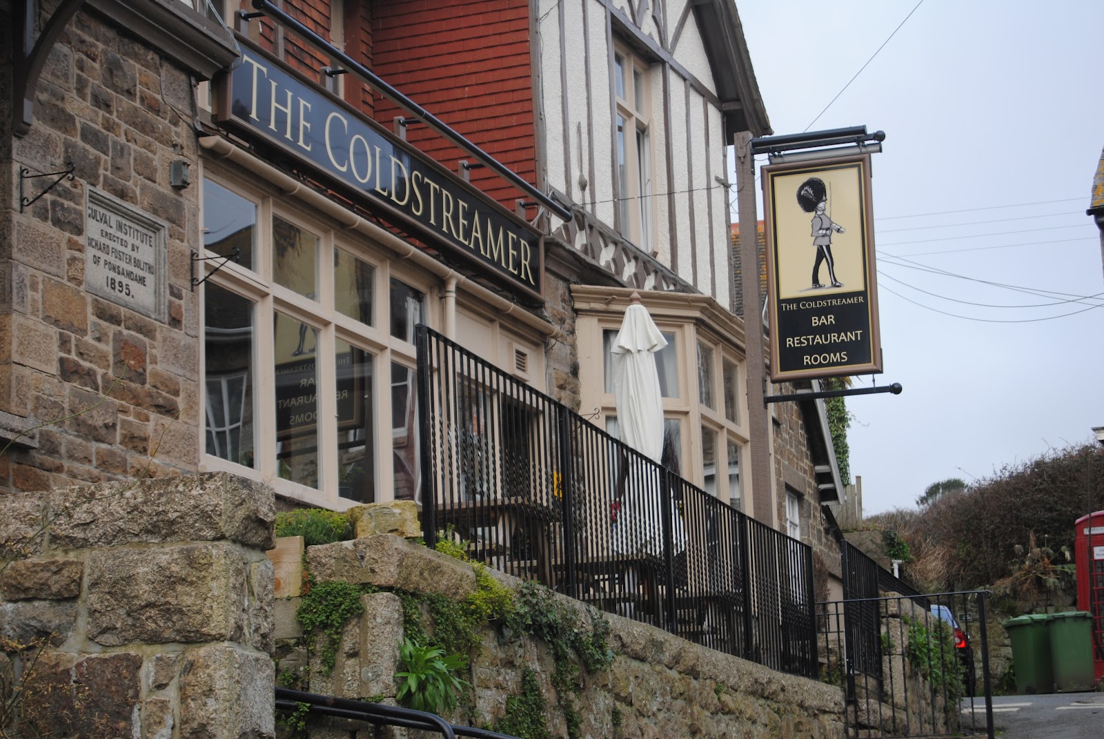 Cornwall Pub Trail: Coldstreamer Inn, Gulval