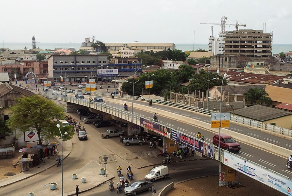 COTONOU (KOTONU), THE LARGEST CITY OF BENIN