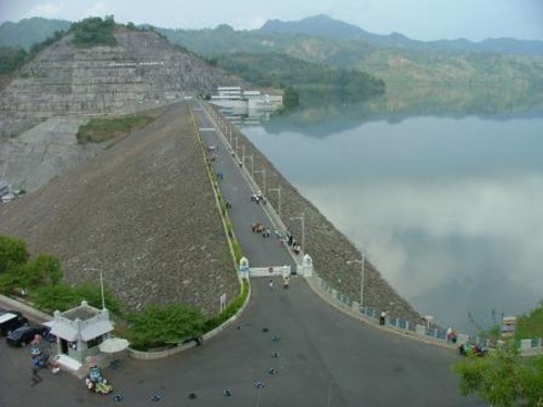 10 Bendungan Terbesar Di Indonesia | saprudin