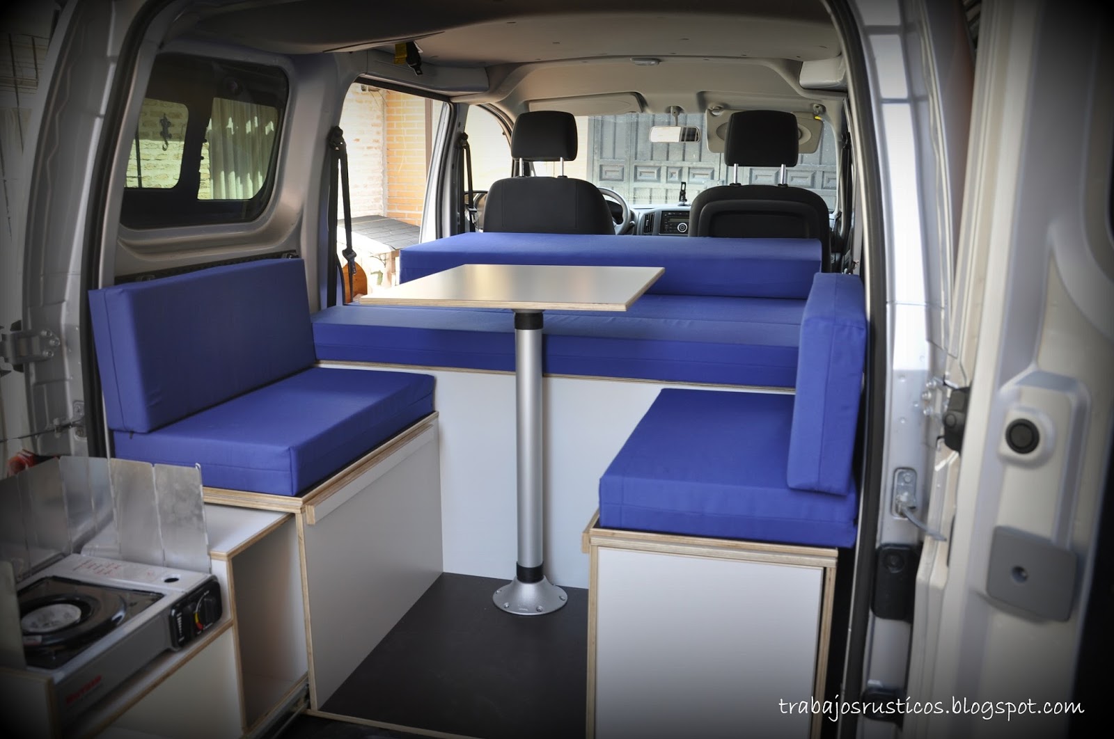 Trabajos Rústicos: Nuevo Modulo Camper Nissan Evalia / Nv 200