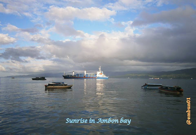 Alifuru Supamaraina: Kota Ambon, Teluk Ambon, dan “Water front city”