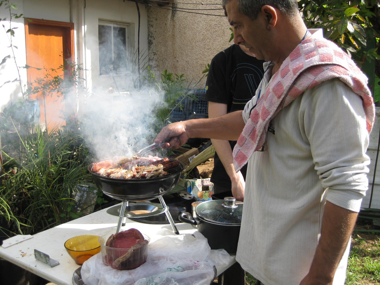 PlacesPeopleStuff with Character: Mangal (Barbecue)