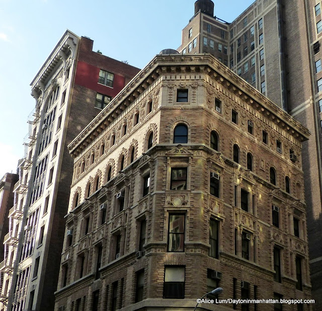 Daytonian in Manhattan: The 1891 Warren Building -- Nos. 903-907 Broadway
