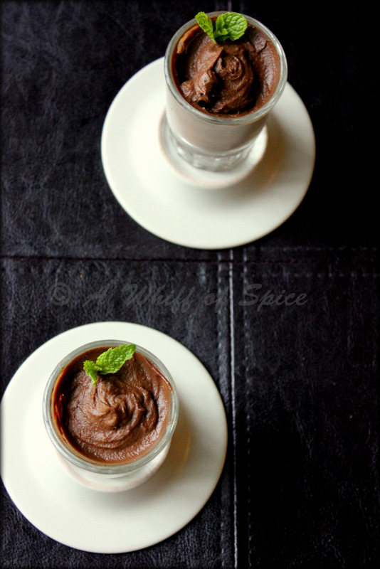 Chocomole - A Sinful Chocolate Pudding that's Actually Good for You!