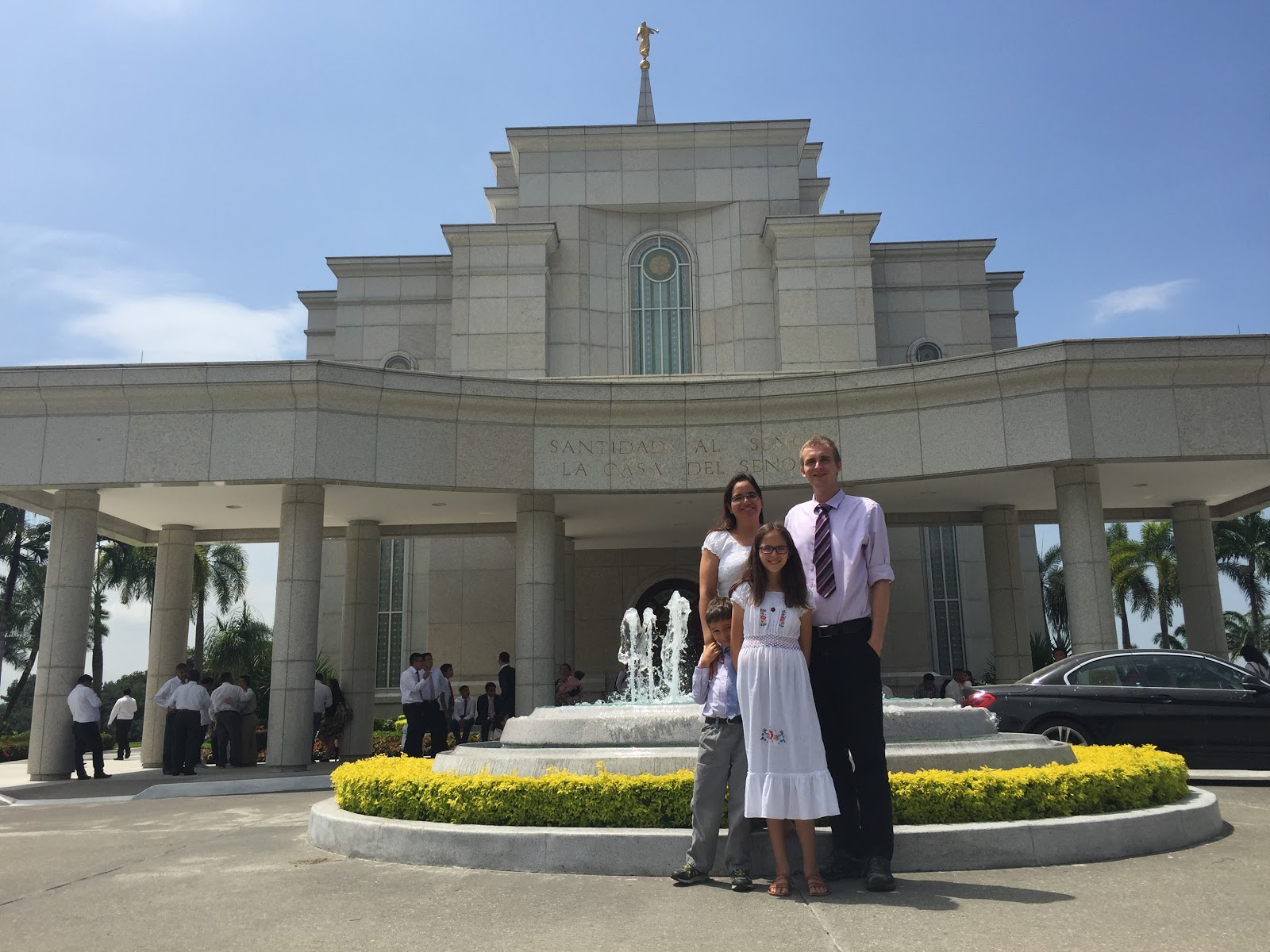 Templo de Guayaquil (Guayaquil Temple) A post by Maija
