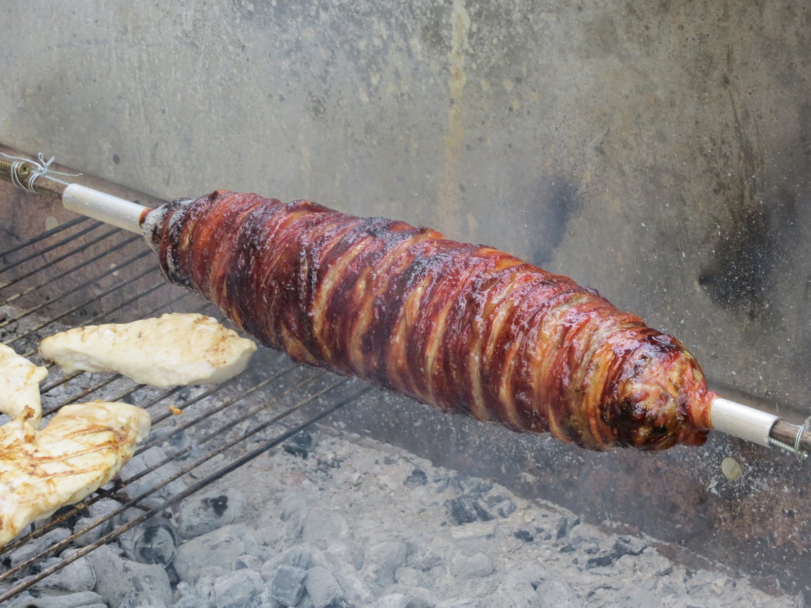 Nikos World: May 2013