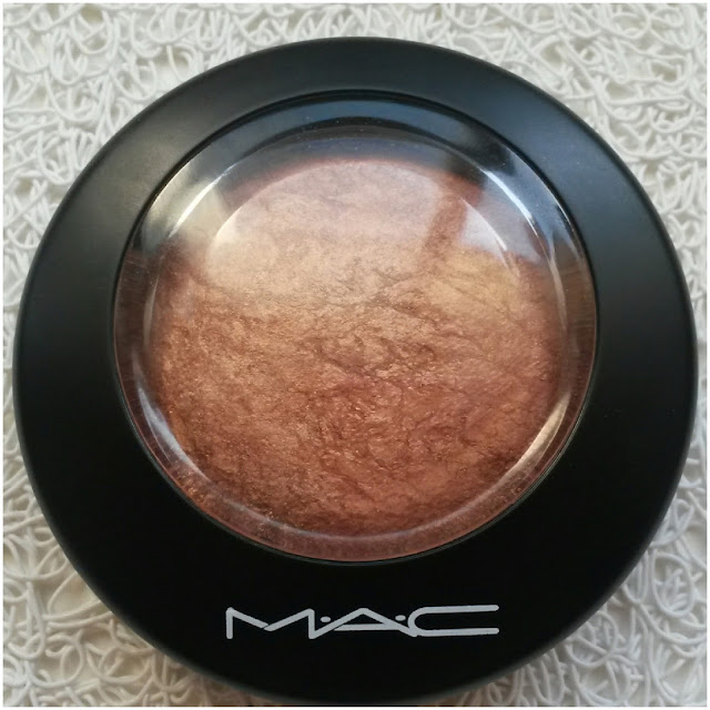 Emily Beauty: ★☆ MAC Mineralize SkinFinish Cheeky Bronze