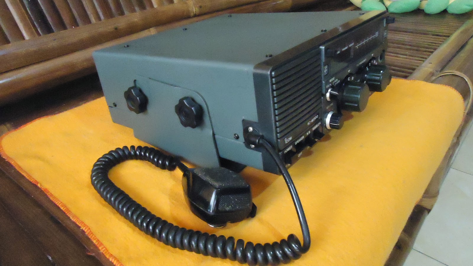 OBIN RADIO: Icom IC M700 (Sold)