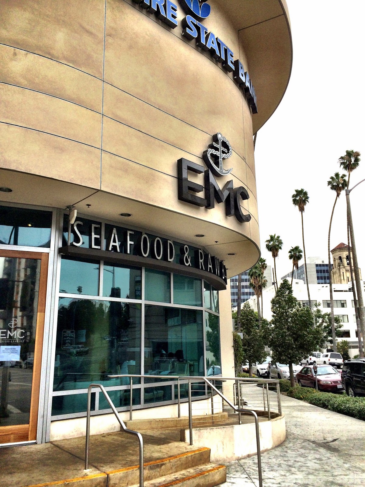 Food Makes Me Happy: Oyster Paradise at a Bargained Price - EMC Seafood ...