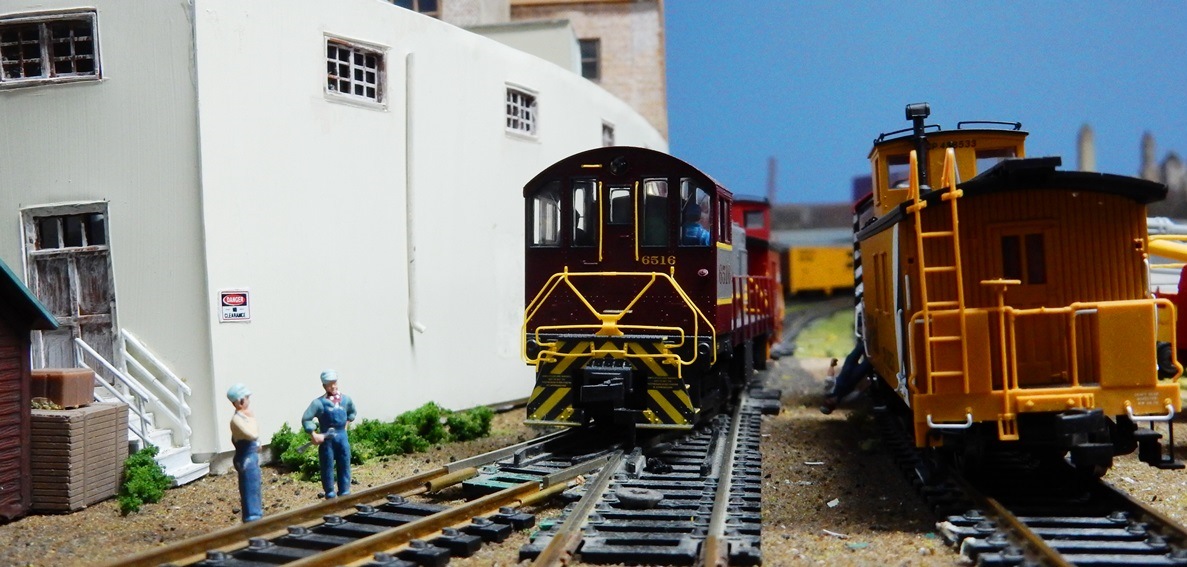 Trackside Treasure: March 2016