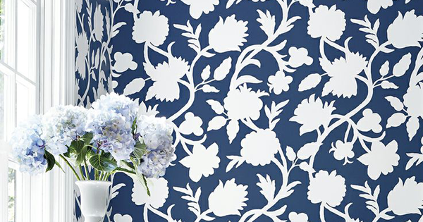 Blue and White Monday || Wall Pattern
