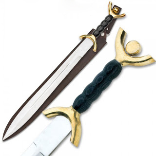 Rajamouli new Weapon in Bahubali ~ Movie Gossips Junction