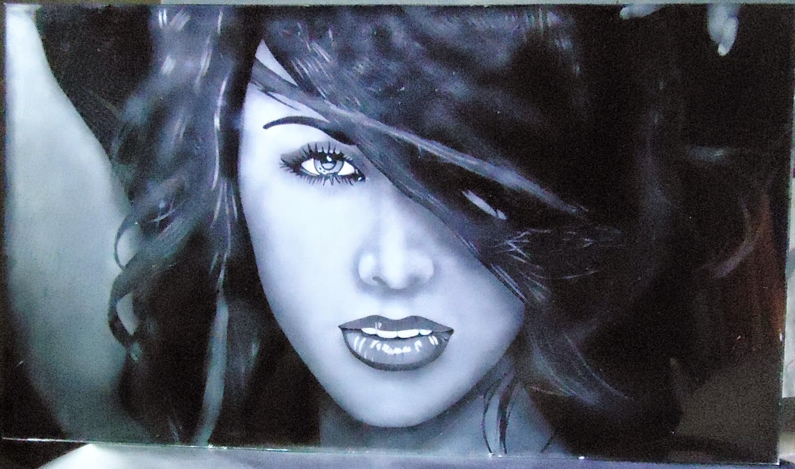 Realistic Sand Etching Glass Artist
