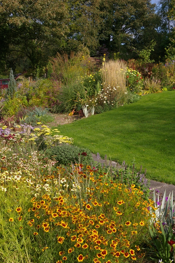 John Grimshaw's Garden Diary: September 2011