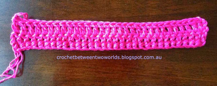 Crochet between worlds: PATTERN: Woven Hot Pad / Trivet