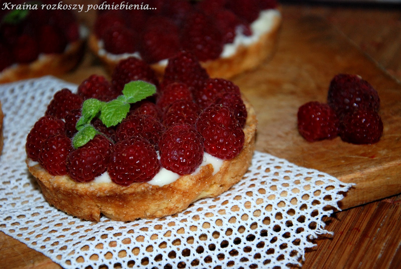 Mini tarty z mascarpone i malinami | Kraina rozkoszy podniebienia...
