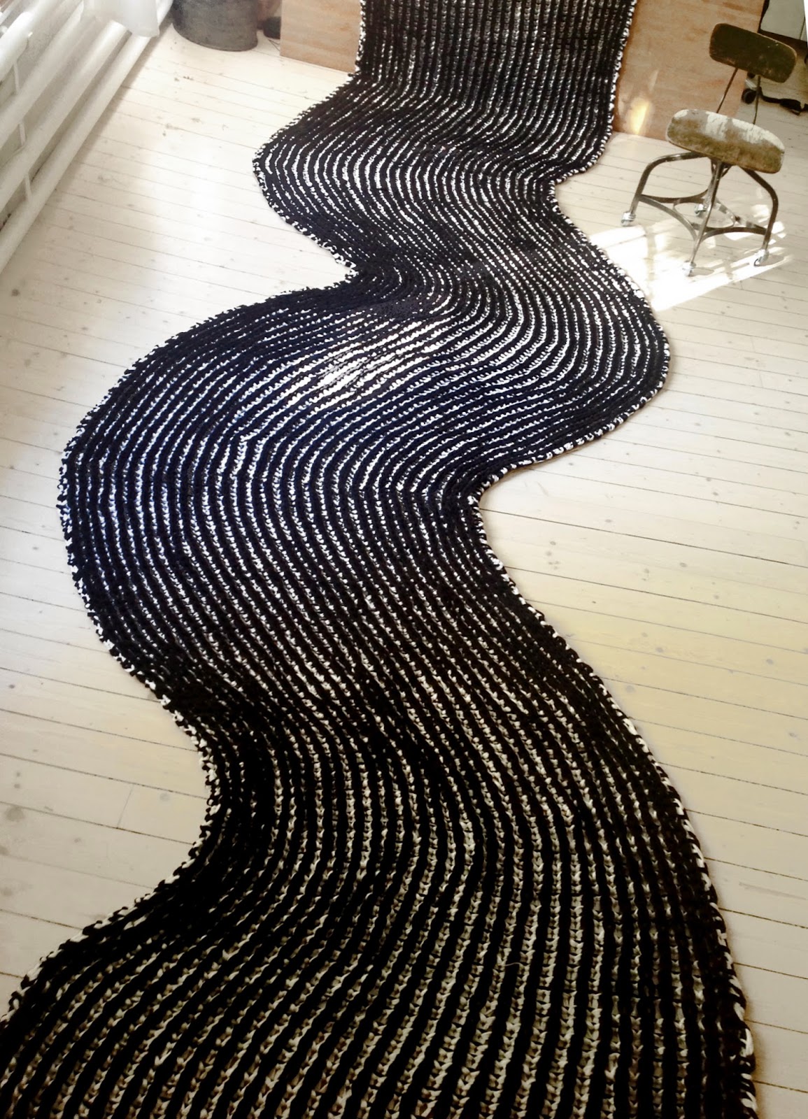 Re Rag Rug: 10.SQUEEZE