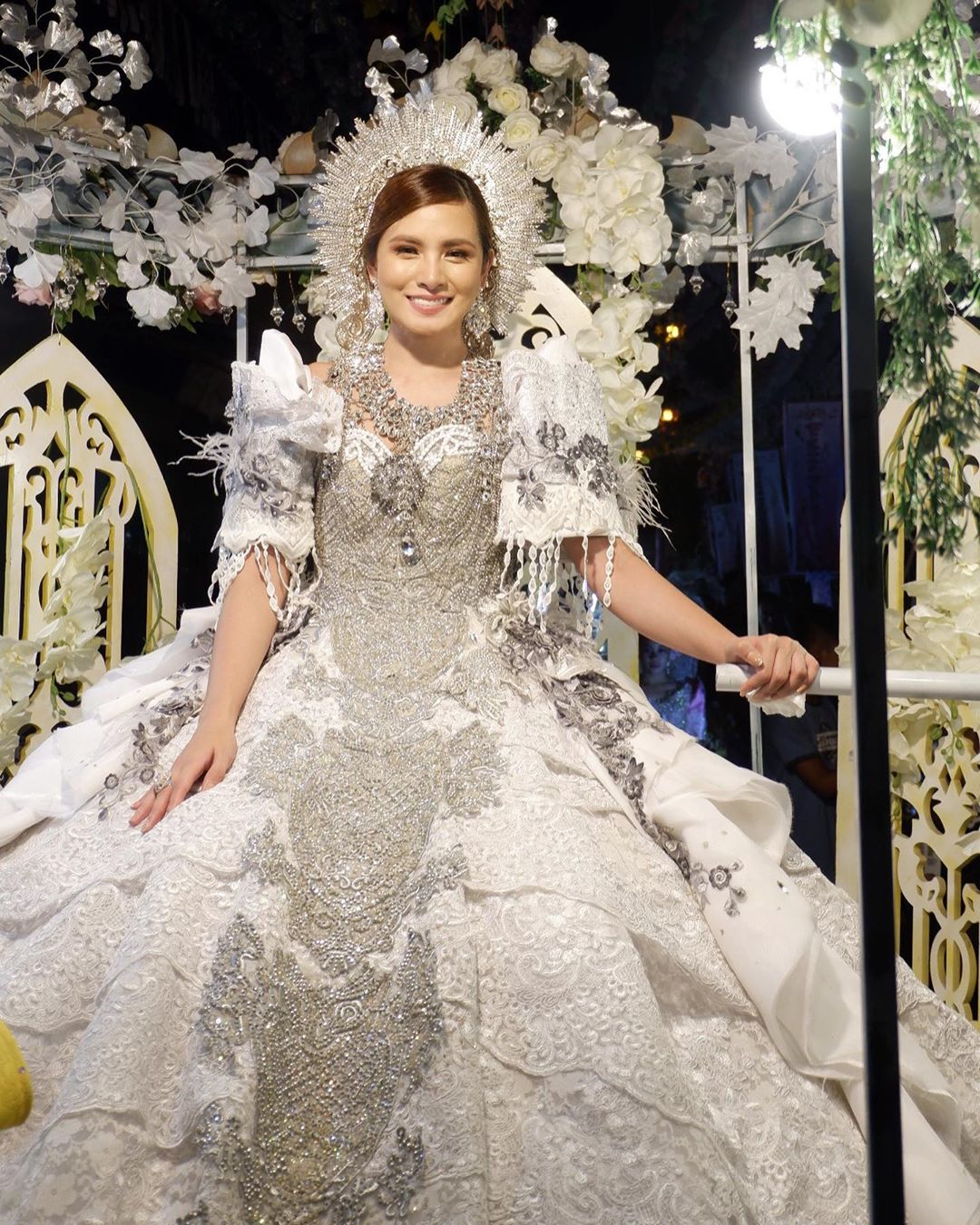 Asian Babes: Arny Ross | Pretty Reyna Elena Pics