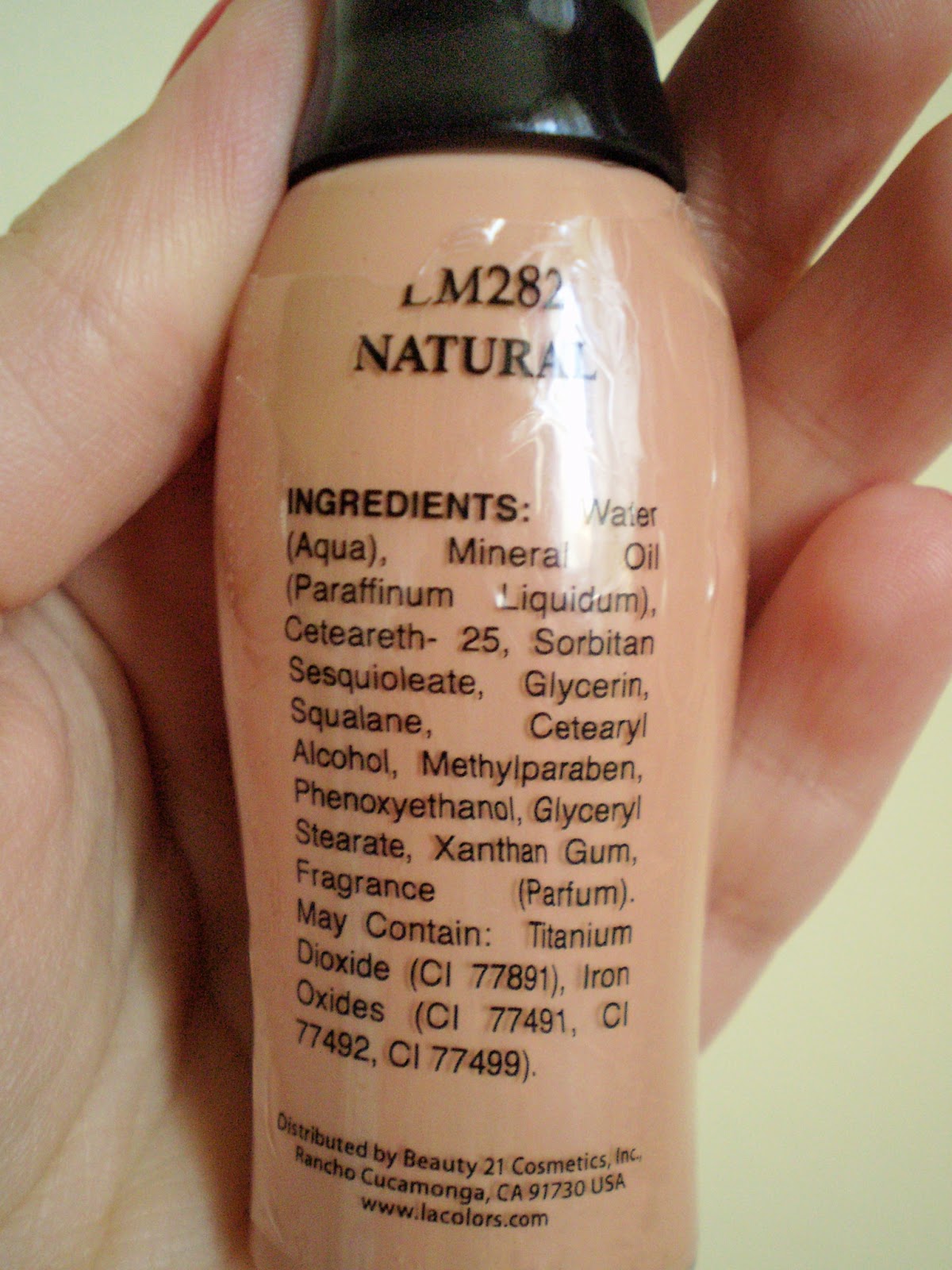 Pink Glamour: L.A. Colors Liquid Makeup review