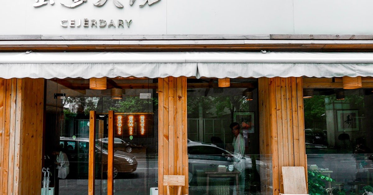 Documenting our culinary pursuits all over Asia, but mainly Singapore ...