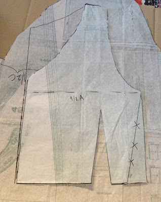 Sew Scoundrel: Tutorial: fully lined princess seam bodice from scratch ...