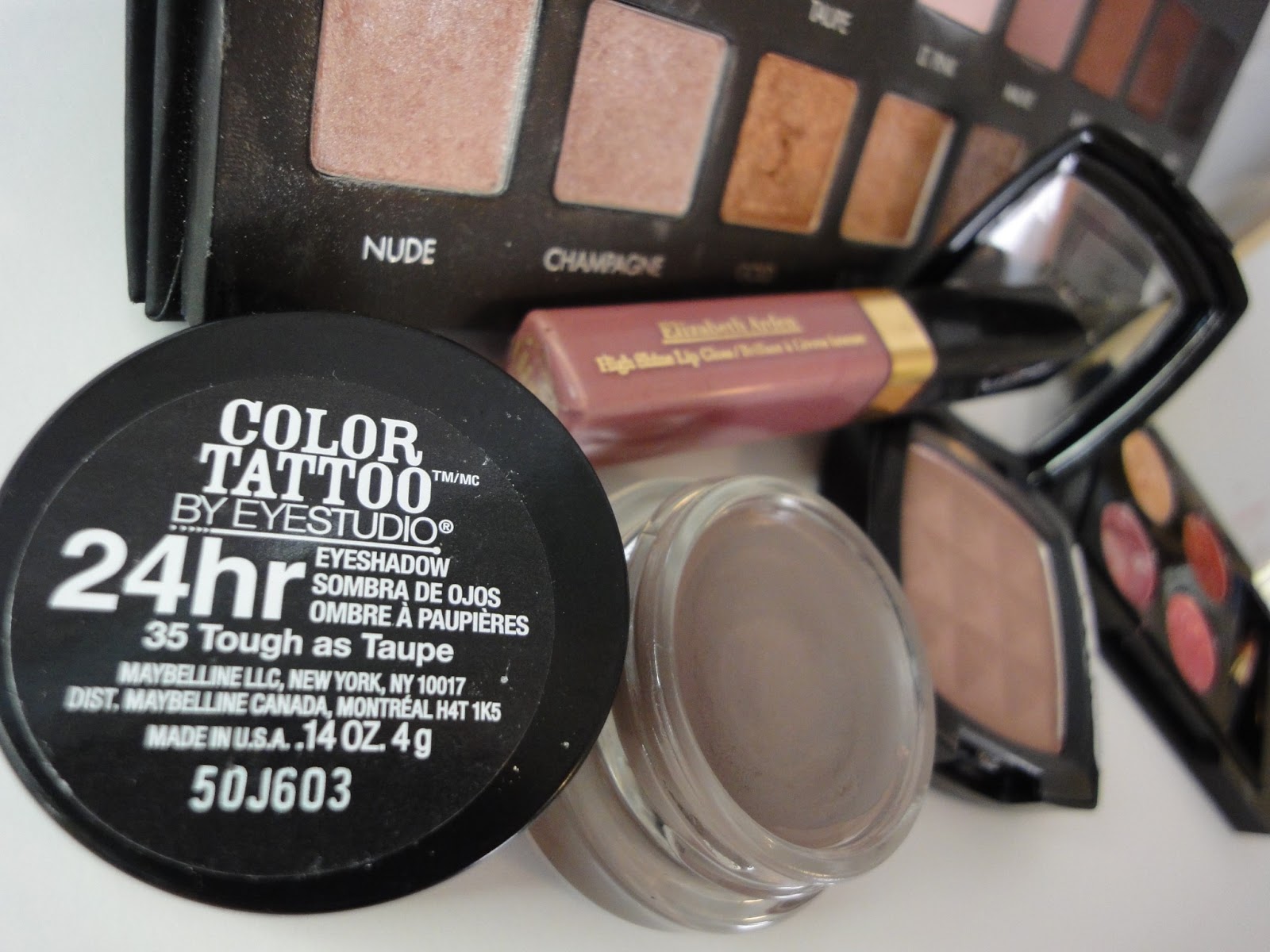 Beauty & the Bibliophile: Mauve & Taupe. Taupe & Mauve.