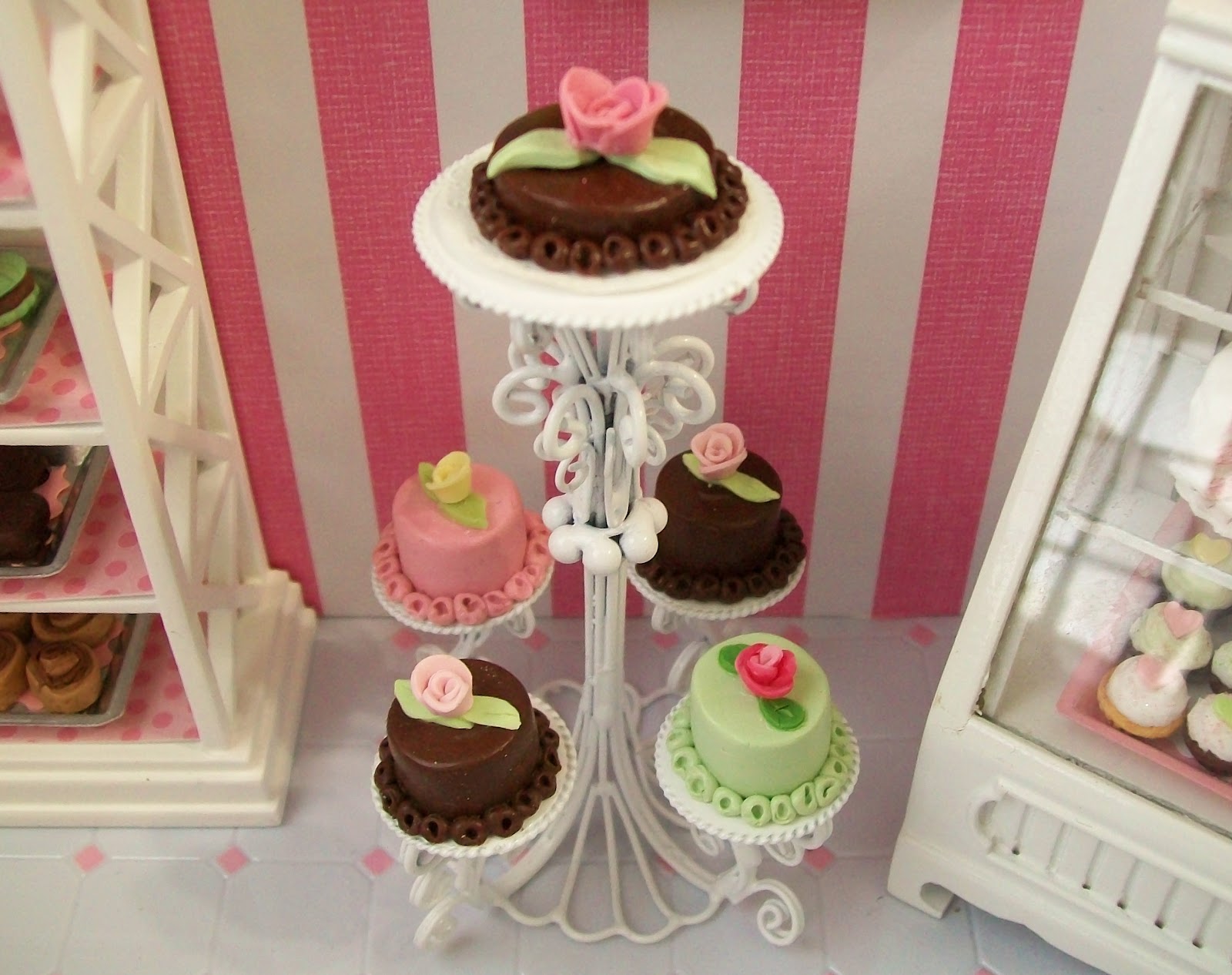 Little Things By Anna: "A Little Slice Of Heaven" Mini Bakery...