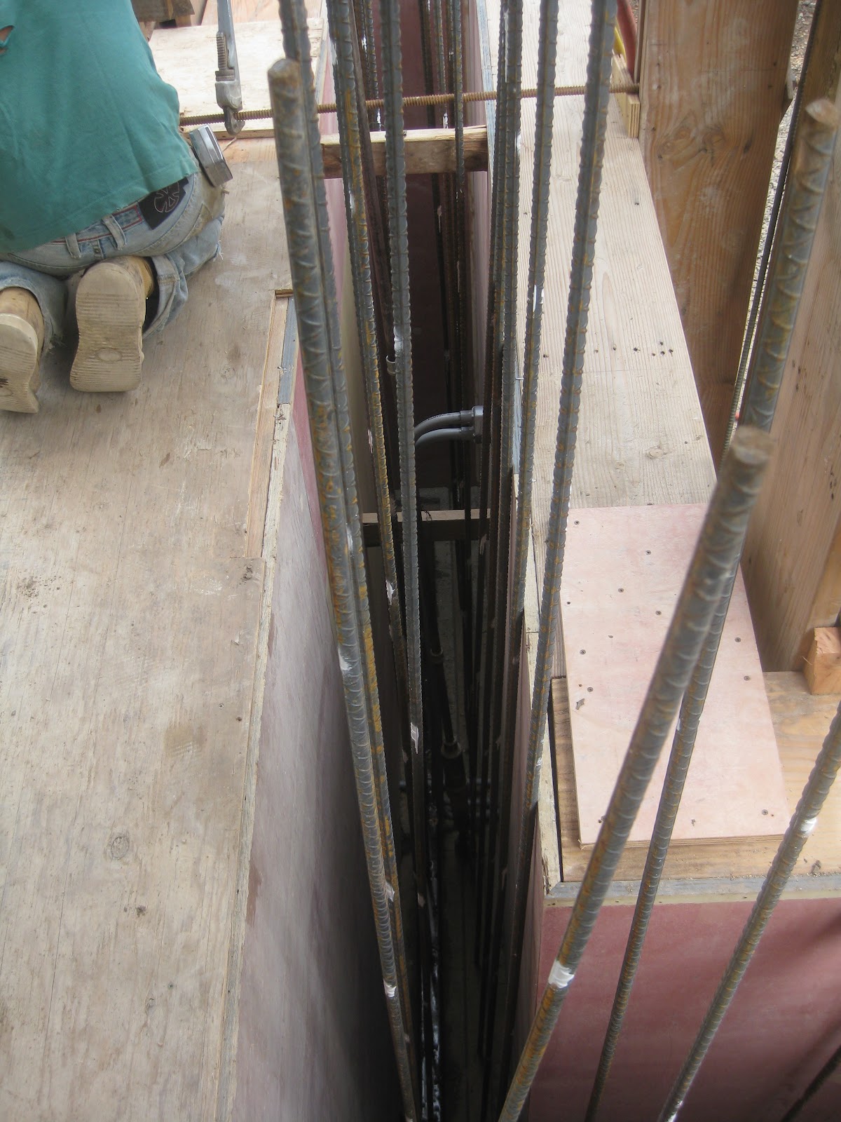 Rammed Earth etc. by John Richards: formwork