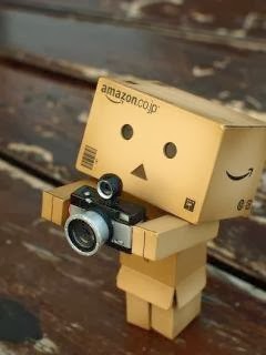 ♥ Nεkσ ♥: AMAZON BOX ROBOT :3