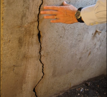 CRACK OPEN - Easy English Expression