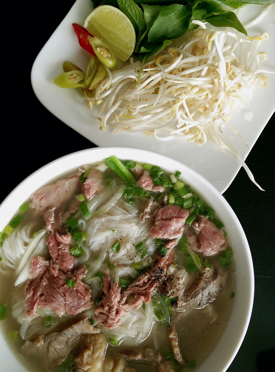 ROBIN WONG : Pho