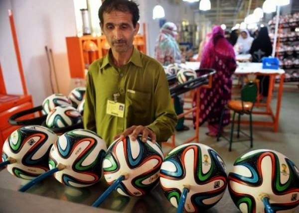 About 50% of the world’s footballs are made in Pakistan.Real image of ...