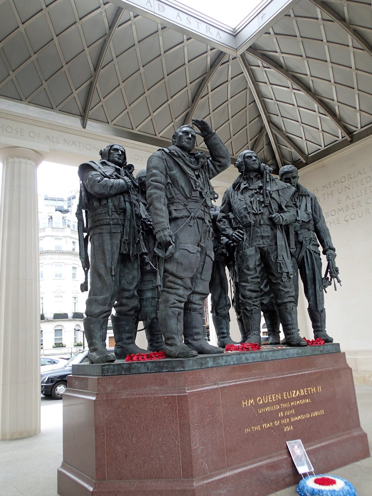walking the rainbow trail: Bomber Command and Women of World War 2 ...