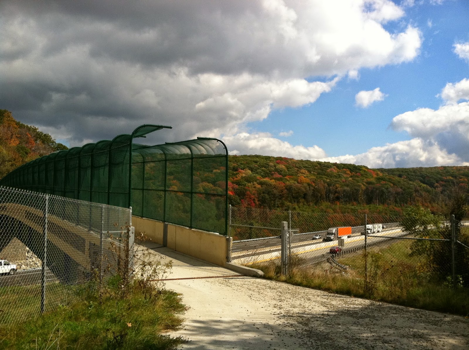 Snow and Jaggers: Laurel Highlands Trail: Bridge over PA Turnpike